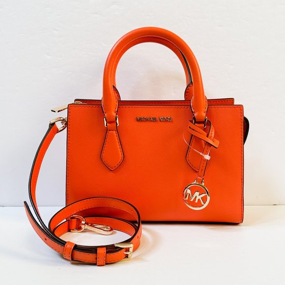 Michael Kors | Bags | Michael Kors Sheila Small Satchel Shoulder ...